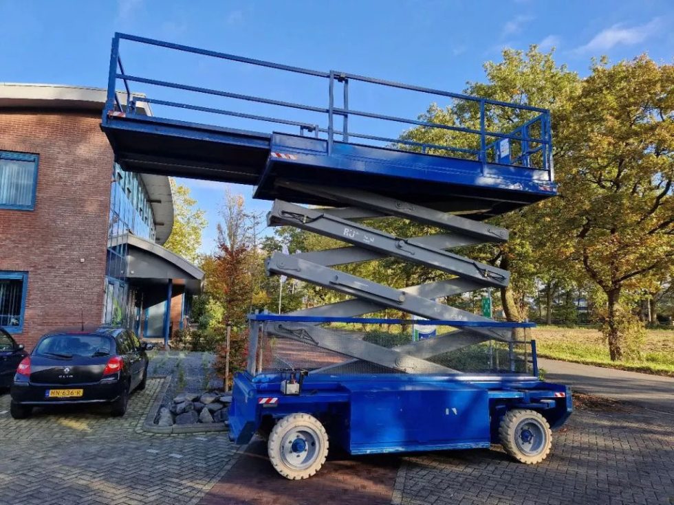Gebruikte hoogwerker kopen | FPM Machinehandel
